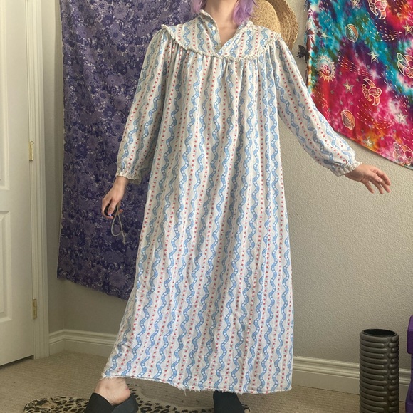 Lanz Of Salzburg | Intimates & Sleepwear | Vintage 7s Lanz Of Salzburg ...